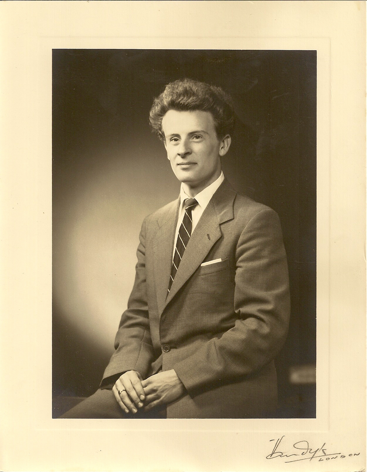 Bondor - Allan Brooks Galleries